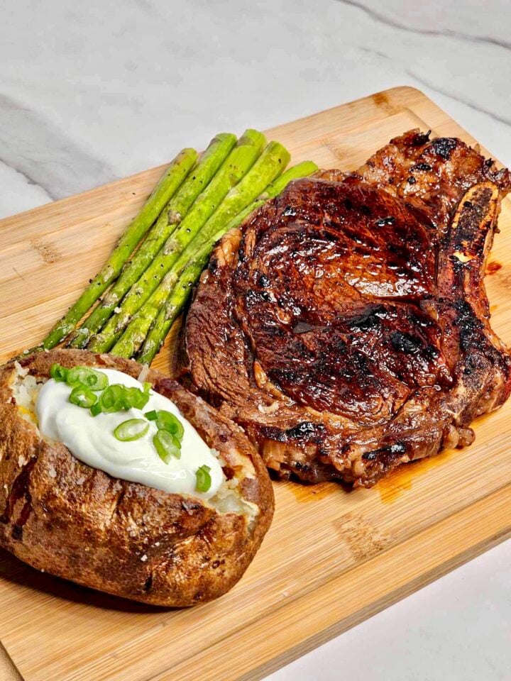 Houston's Copycat Hawaiian Ribeye Recipe - Krystel's Cooking