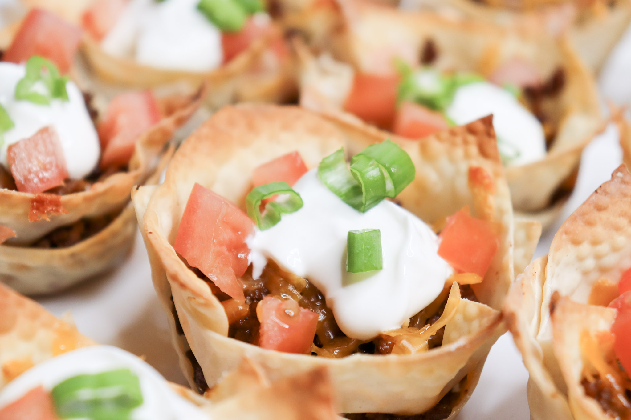 Easy Crunchy Taco Cups Recipe - Krystel's Cooking